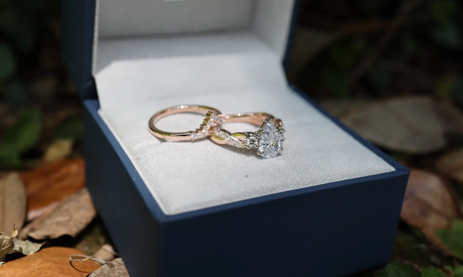 How to Clean an Engagement Ring: A Guide to Keeping the Ring Clean - AW ...